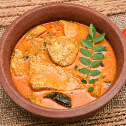 Fish Kulambu - Tamil Nadu Style Fishy Curry Recipe - Licious