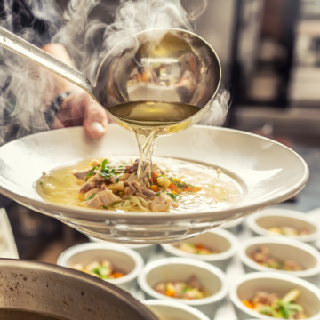 Make Healthy & Flavourful Chicken Broth With Licious Chicken Soup Bones!