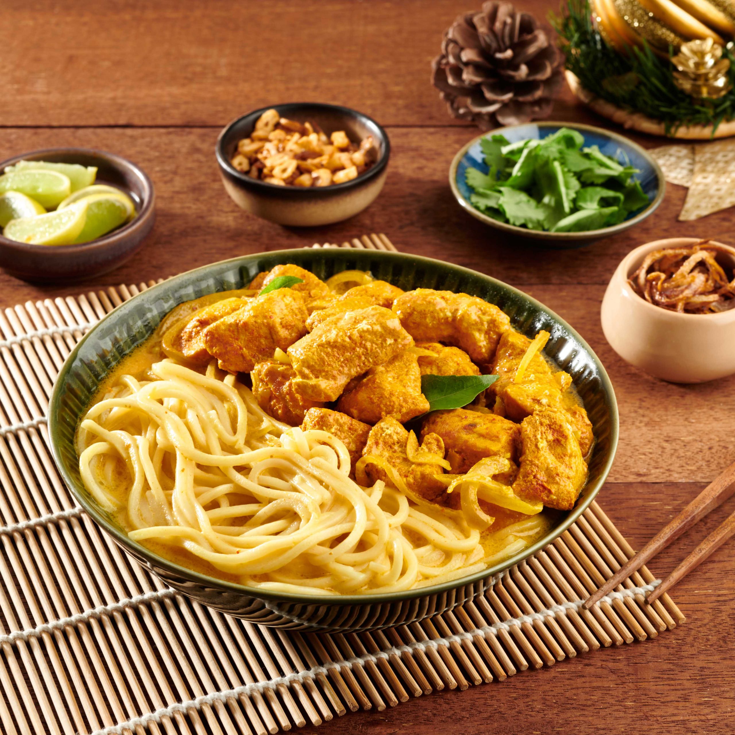 Kaukswe Recipe with Chicken Bites - Mizo Christmas Special! - Licious