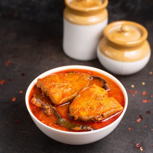 Tease your taste buds with this Bengali-style fish curry recipe.